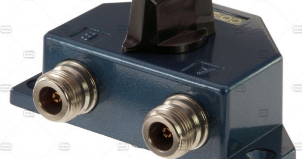 Antenski preklopnik 2 X N